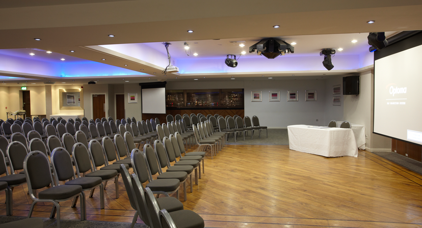 Holiday Inn Manchester Oldham | Conference Venue & Meeting Room Hire