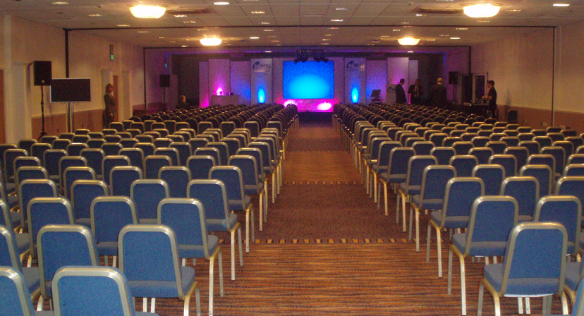 Holiday Inn Runcorn | Christmas Party Venue Runcorn, Christmas Parties ...